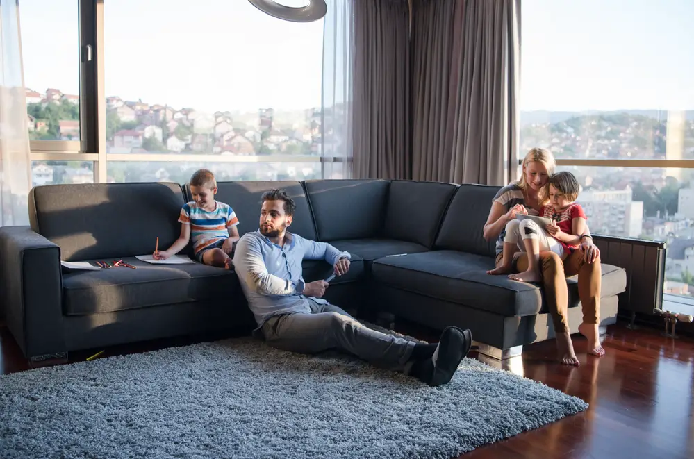 5 Reasons to Put in Ceiling Fans